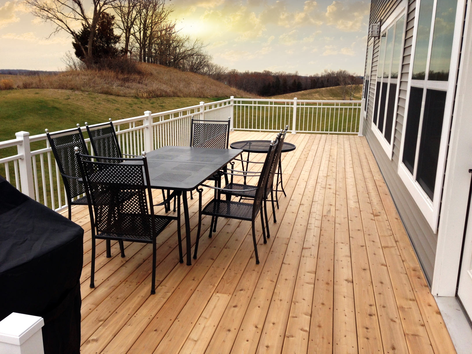 AFCO Aluminum Railing | HomeOver.com